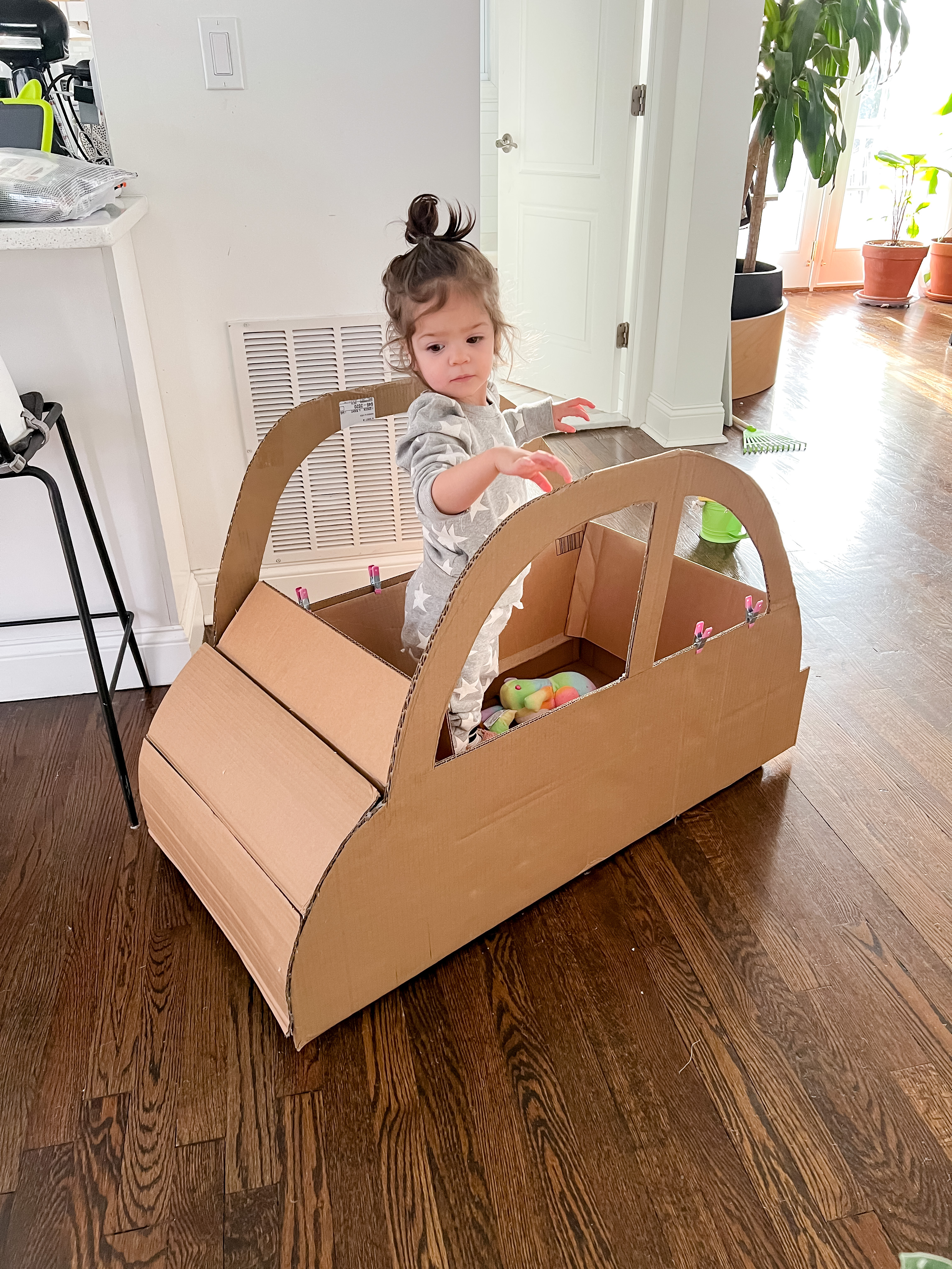 Cardboard Punch Buggy DIY Collab x Hopscotch City – CRAFTING WITH CRAZY